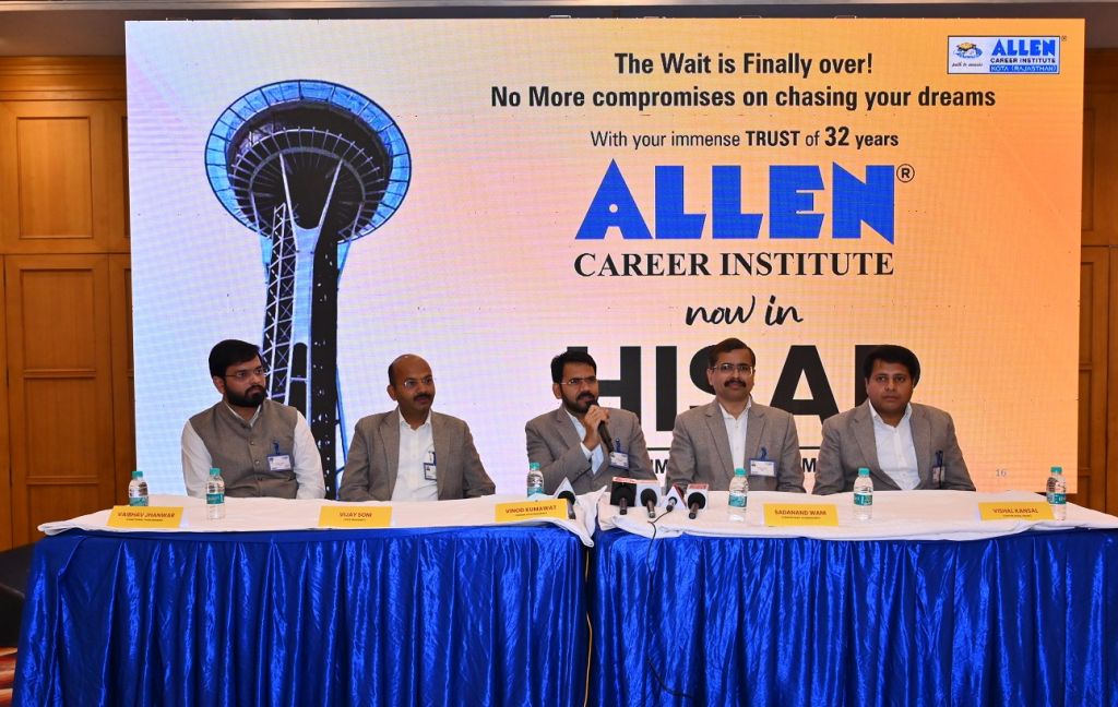 Allen is now in Hisar. With no more compromises, the students of Hisar ...