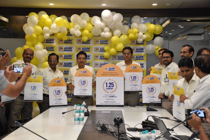 More than 1.25 lakh classroom students registered at Allen Kota - My ...